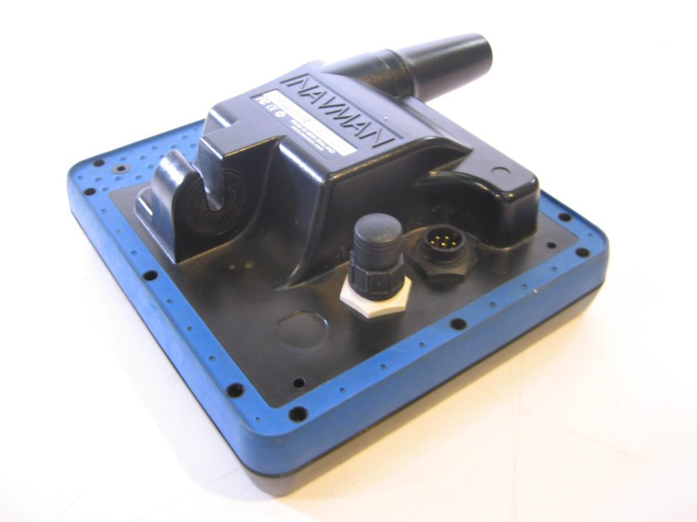 Navman Tracker 5500i Head Unit - NO GPS Fix - PARTS REPAIR - Max Marine ...
