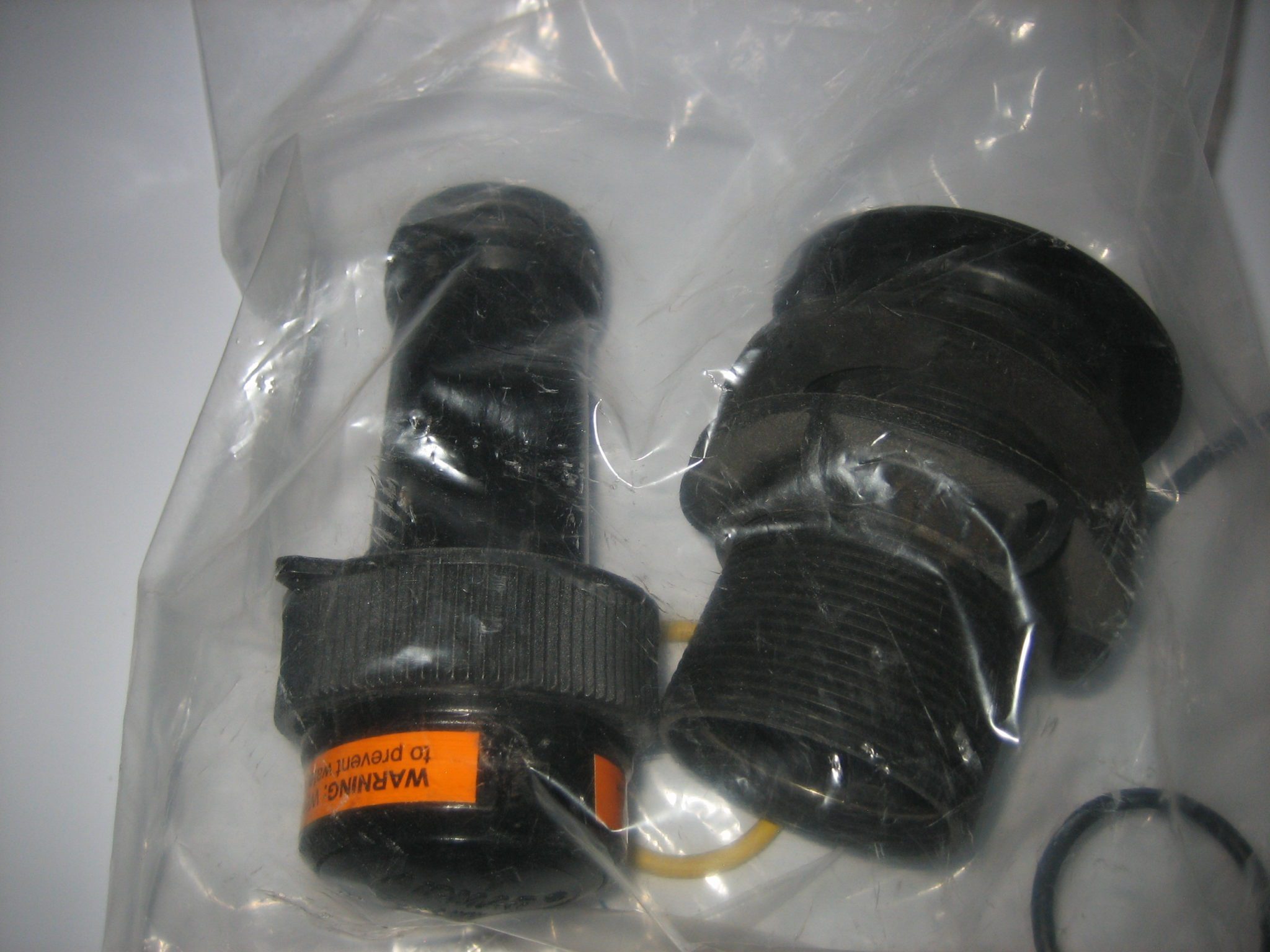 B&G SEN-DEPTH-N 170 kHz Plastic Depth Transducer w/Cut-Off 3 Pin ...