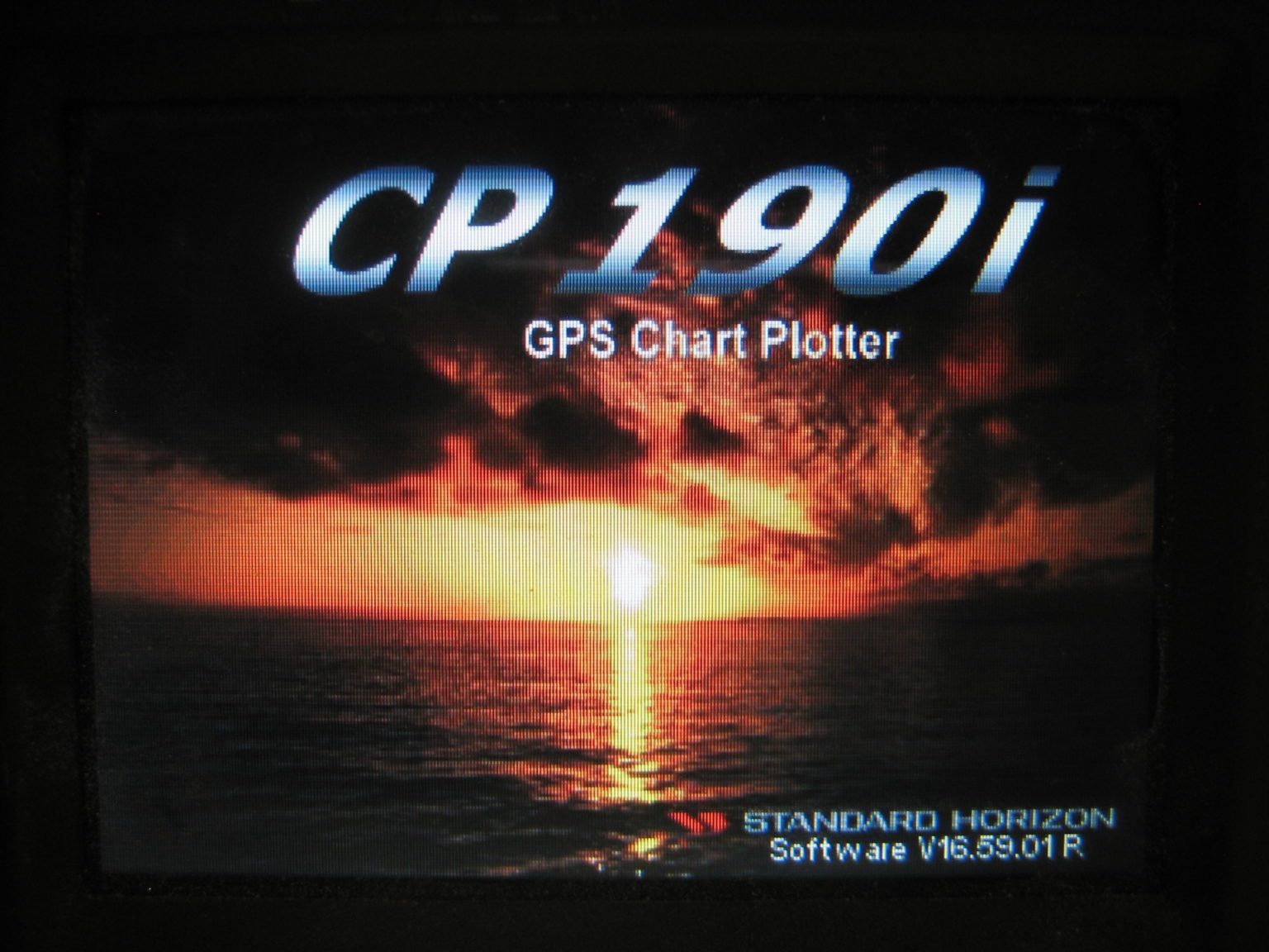 Standard Horizon CP190i Color GPS Chart Plotter - Max Marine Electronics