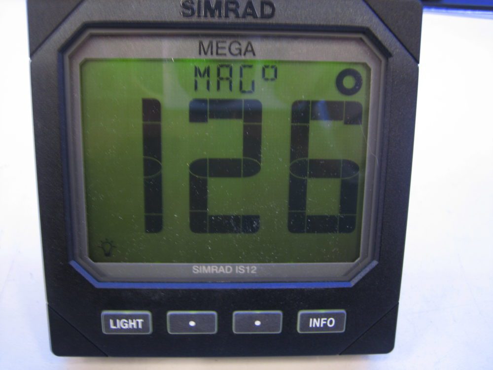 Simrad IS12 - E04156 - Mega Display - Good Condition - Working - Max ...