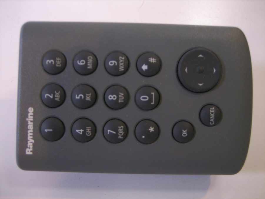 Raymarine Alphanumerical Keypad w/ Studs E05008 -Tested Working - Max ...