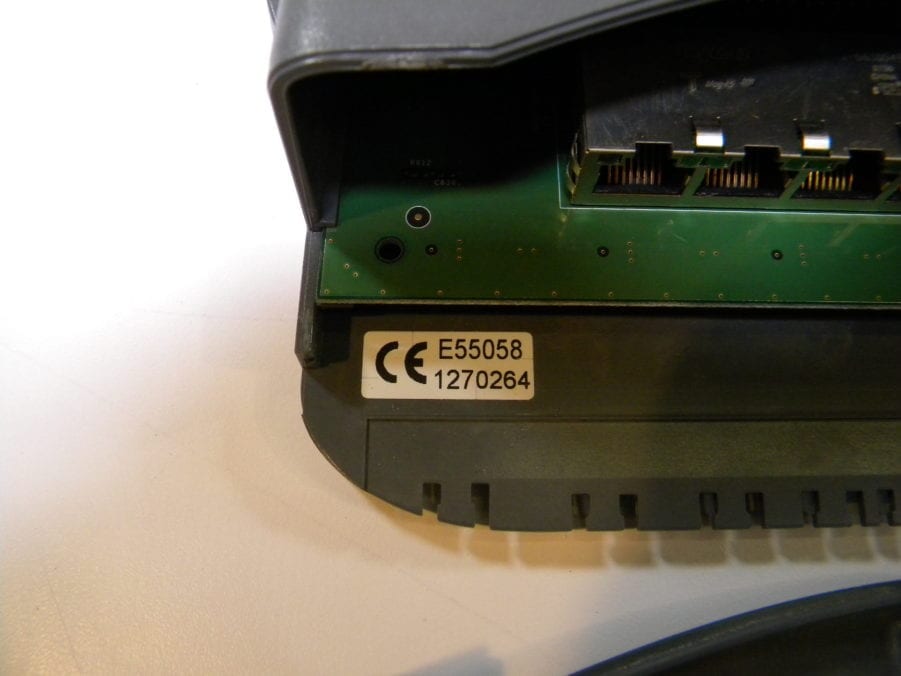 Raymarine E55058 Seatalk HS Network Switch + (2) 5m & (1) 1.5M Network ...