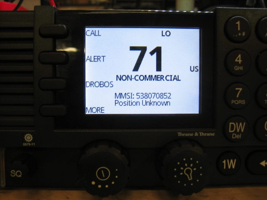 Sailor Thrane 6222A VHF DSC Class A Radio w/Handset and Bracket ...