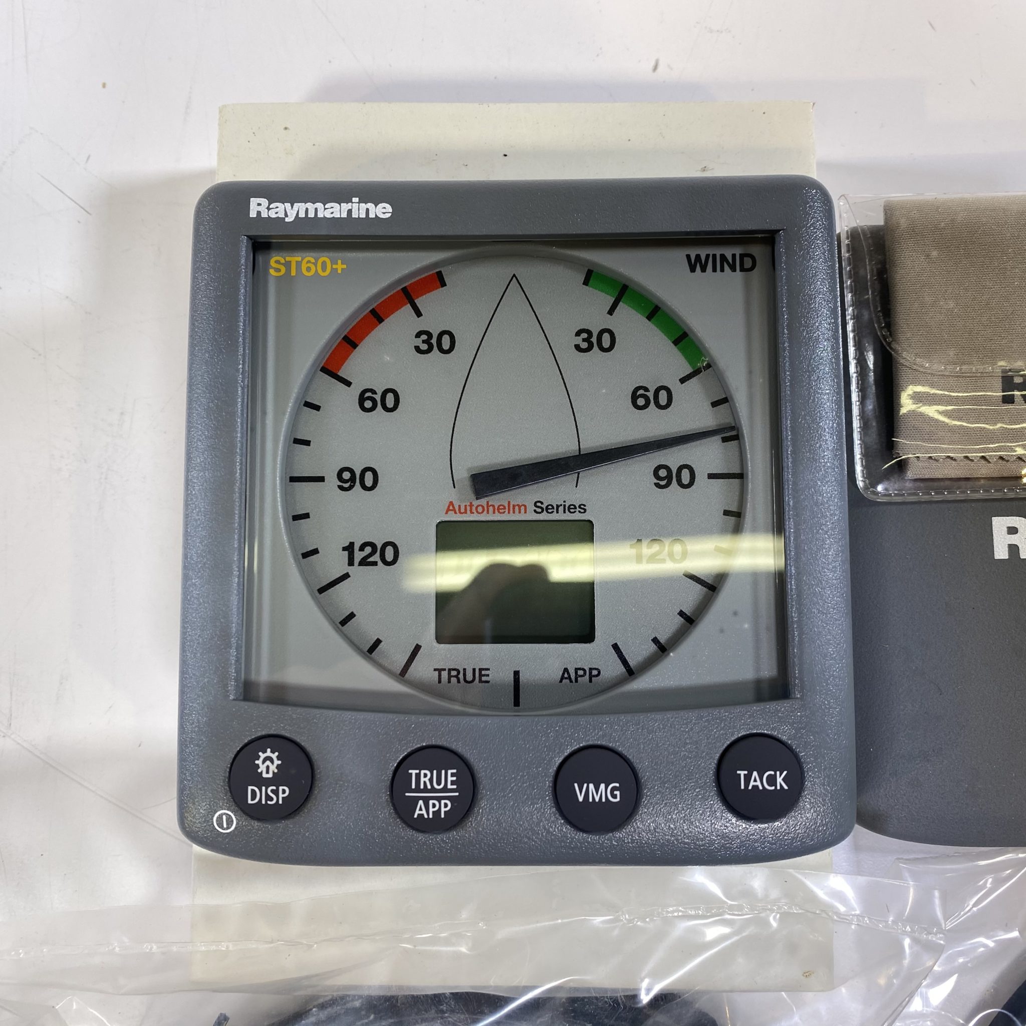 Raymarine **NEW** ST60+ Wind Display - A22012-P w/ Cover and Cables ...
