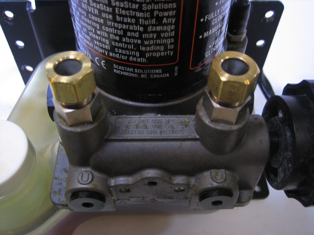 Seastar EP1500 Optimus Power Steering Pump TESTED & WORKING - Max ...