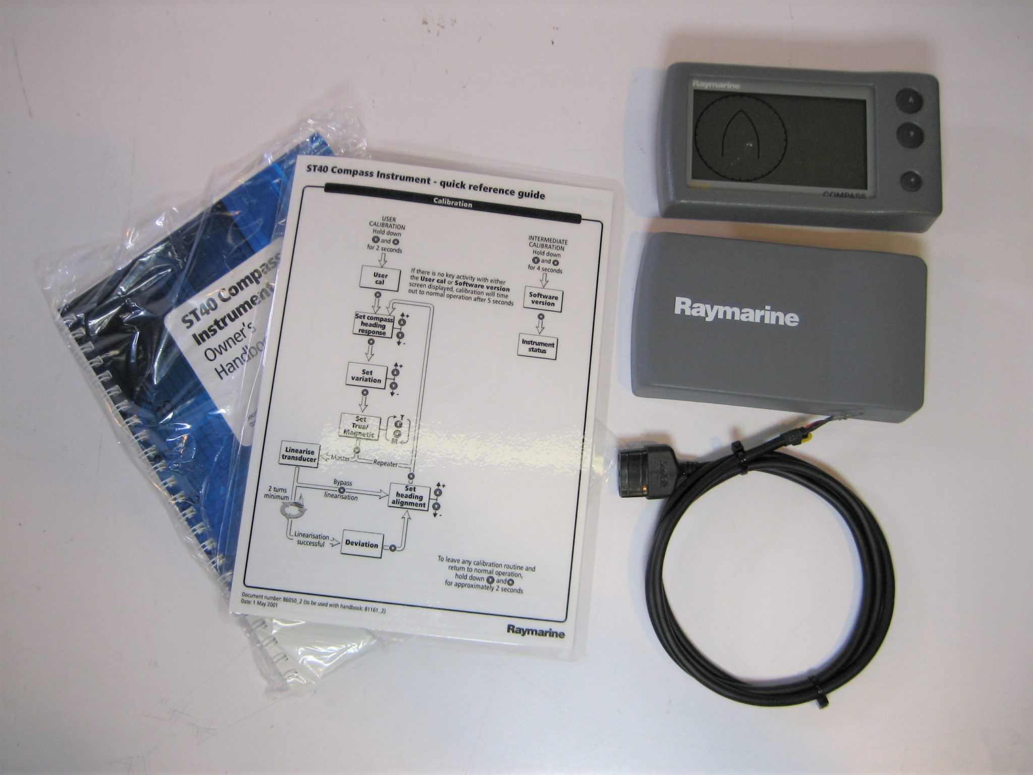 Raymarine ST40 Compass Display E22042 TESTED GOOD w/ Suncover - Max ...