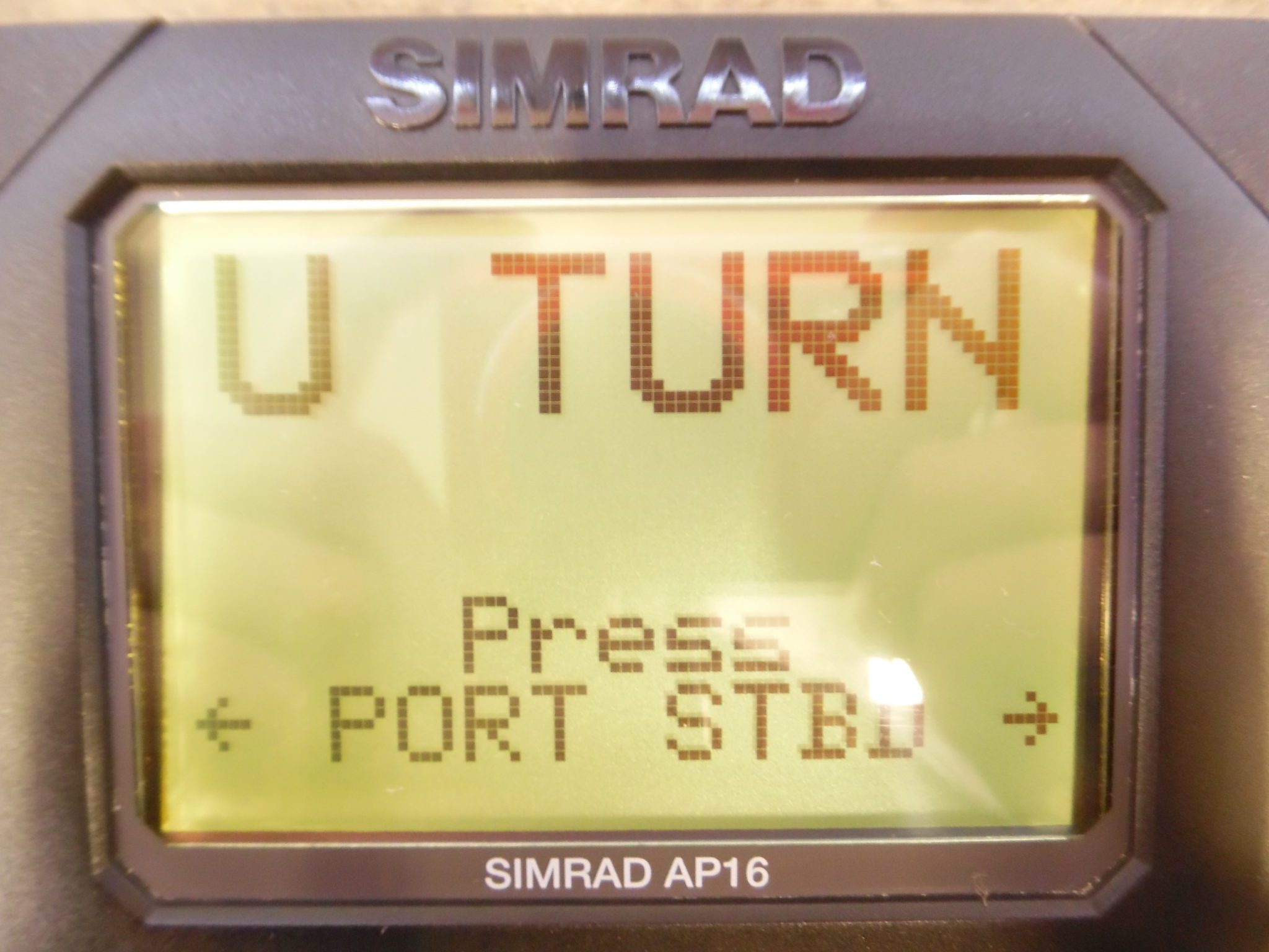 Simrad AP16 Autopilot Control Head 22087399 in Excel. Condition - 90 ...