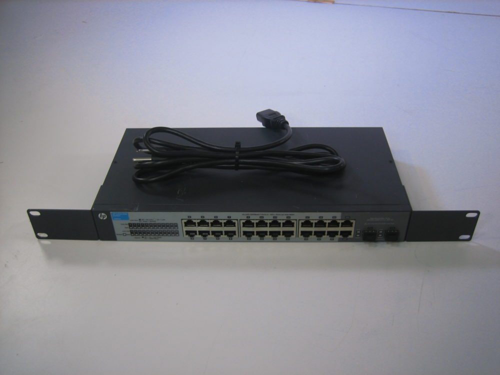 HP J9561A 24-Port Gigabit Unmanaged Switch - Used Great Condition - Max ...