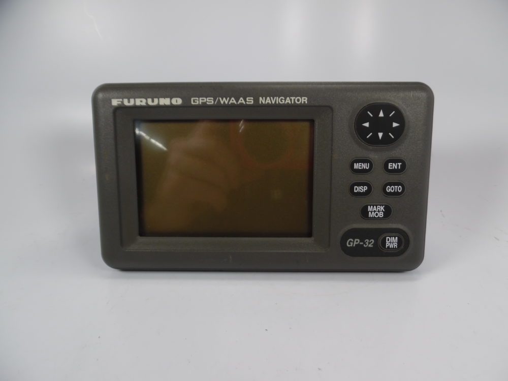 Furuno GP-32 GPS / WAAS Navigator 4.5" Monochrome LCD Display - TESTED ...