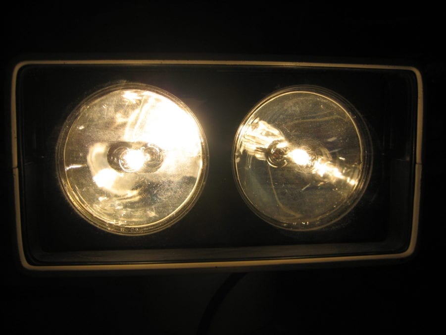 ITT Jabsco 60010-2024 Searchlight Spotlight 24V w/ Remote Control - Max ...