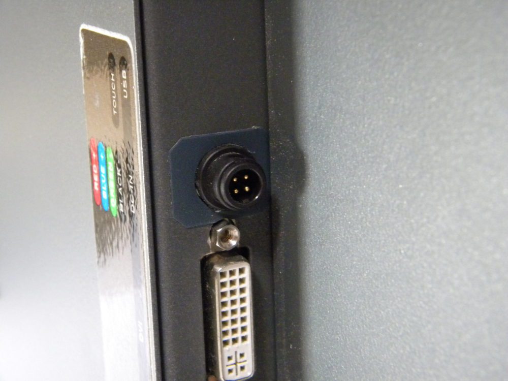 Masters Electronics 17'' Glass Bridge Monitor - M17-4LGP + DVI+VGA ...