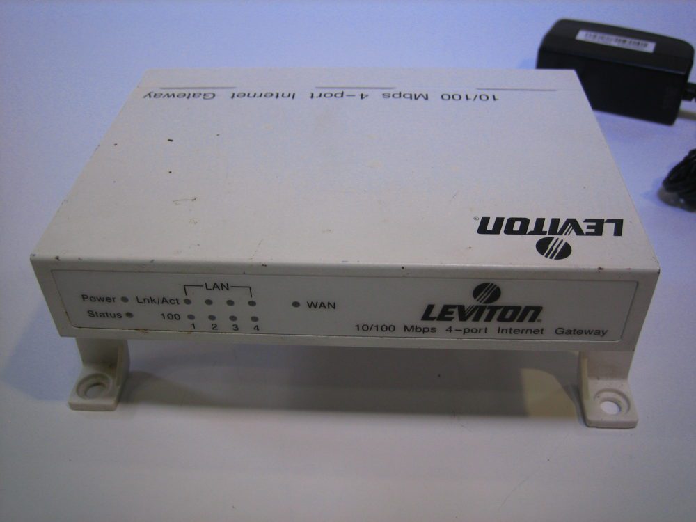 Leviton 4-Port Internet Gateway/Switch - Tested/Working - Max Marine ...