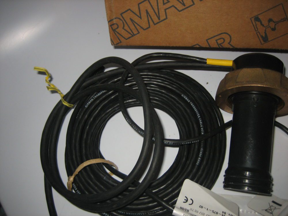 Airmar IDT800 NMEA 0183 Smart Transducer Depth Temp f/ Furuno RD-30 Navnet VX1/2 - Max Marine ...