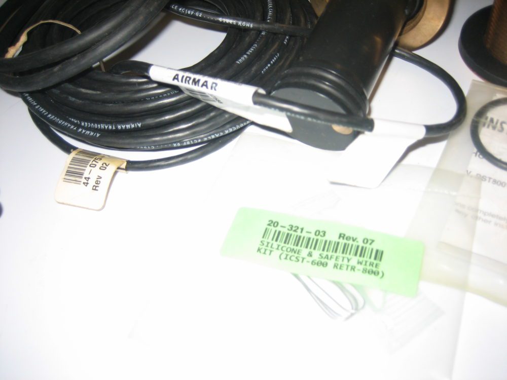 Airmar IDT800 NMEA 0183 Smart Transducer Depth Temp f/ Furuno RD-30 Navnet VX1/2 - Max Marine ...