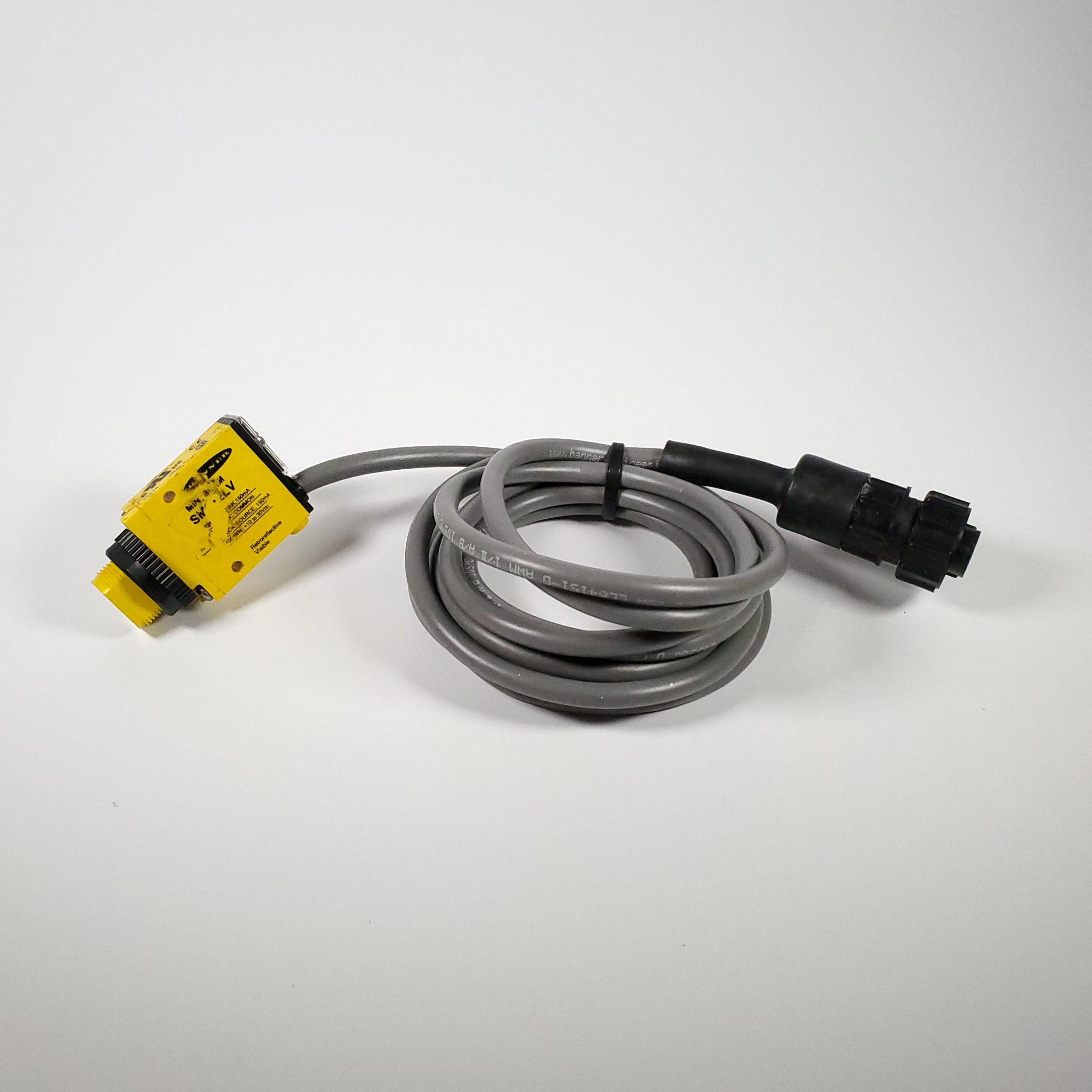 Banner SM312LV Mini-Beam Non-Polarized Retroreflective Visible Red ...