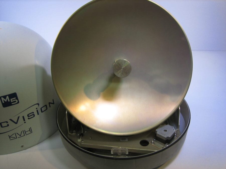 KVH- Tracvision M5 Marine Satellite Antenna Fully // Tested/Working ...