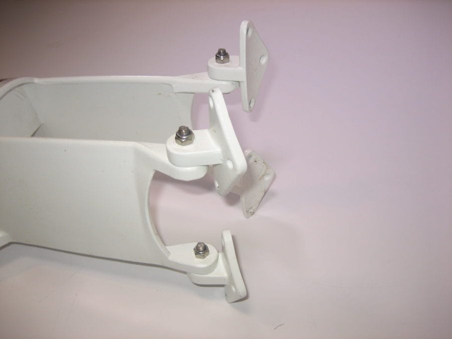 Raymarine Radar Mast Mount for ALL Analog Digital Raymarine 18" 24 ...