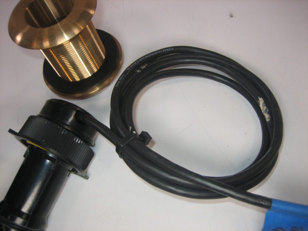 Airmar DT800 Smart NMEA 0183 Bronze Thru Hull Transducer - Depth Temp ...