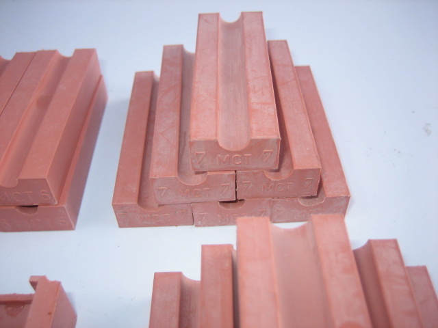 MCT Brattberg Lot of U-30 U-Blocks with Assorted Inserts - 62 Pieces ...