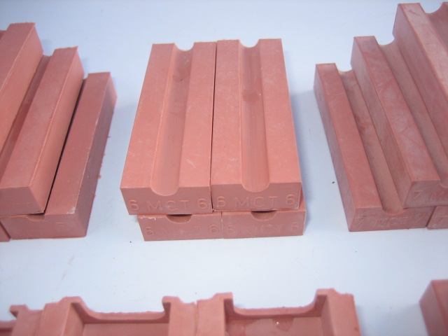 MCT Brattberg Lot of U-30 U-Blocks with Assorted Inserts - 62 Pieces ...