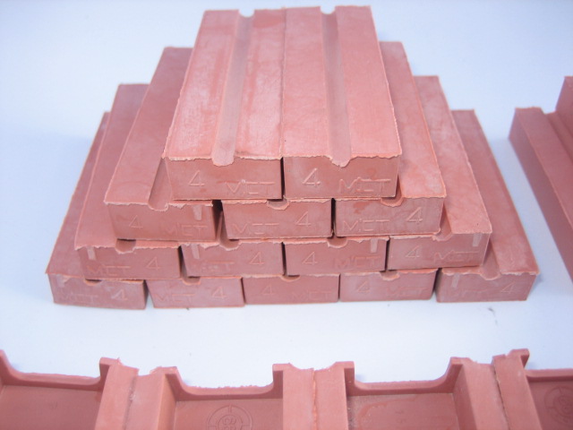 MCT Brattberg Lot of U-30 U-Blocks with Assorted Inserts - 62 Pieces ...