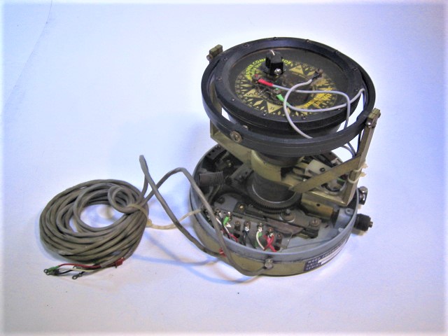 Wood Freeman Model 423 Compass Base w/MMP Boat Compass - Free Shipping ...