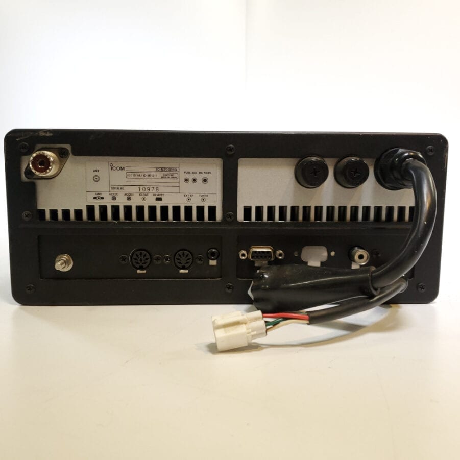 Icom IC-M700Pro Dual Single Side Band Radio w/ AT-130 Tuner - Parts Lot ...