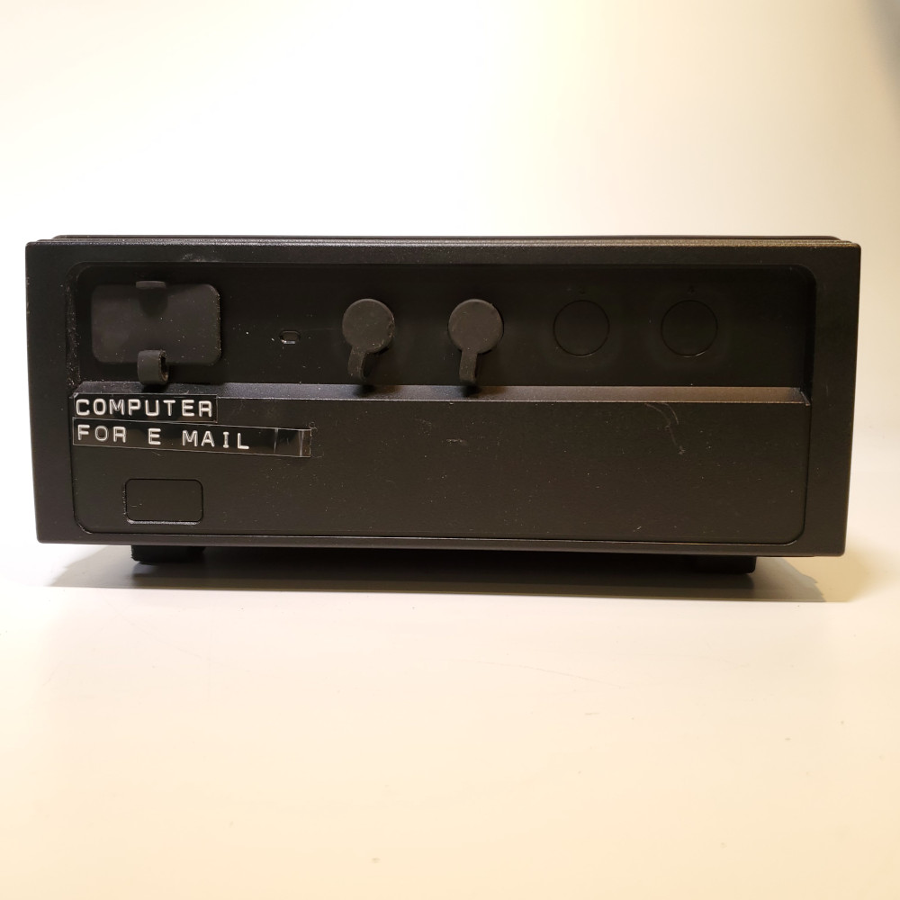 Icom IC-M710 HF Marine SSB Radios and Transceiver w AutoTuners - Parts ...