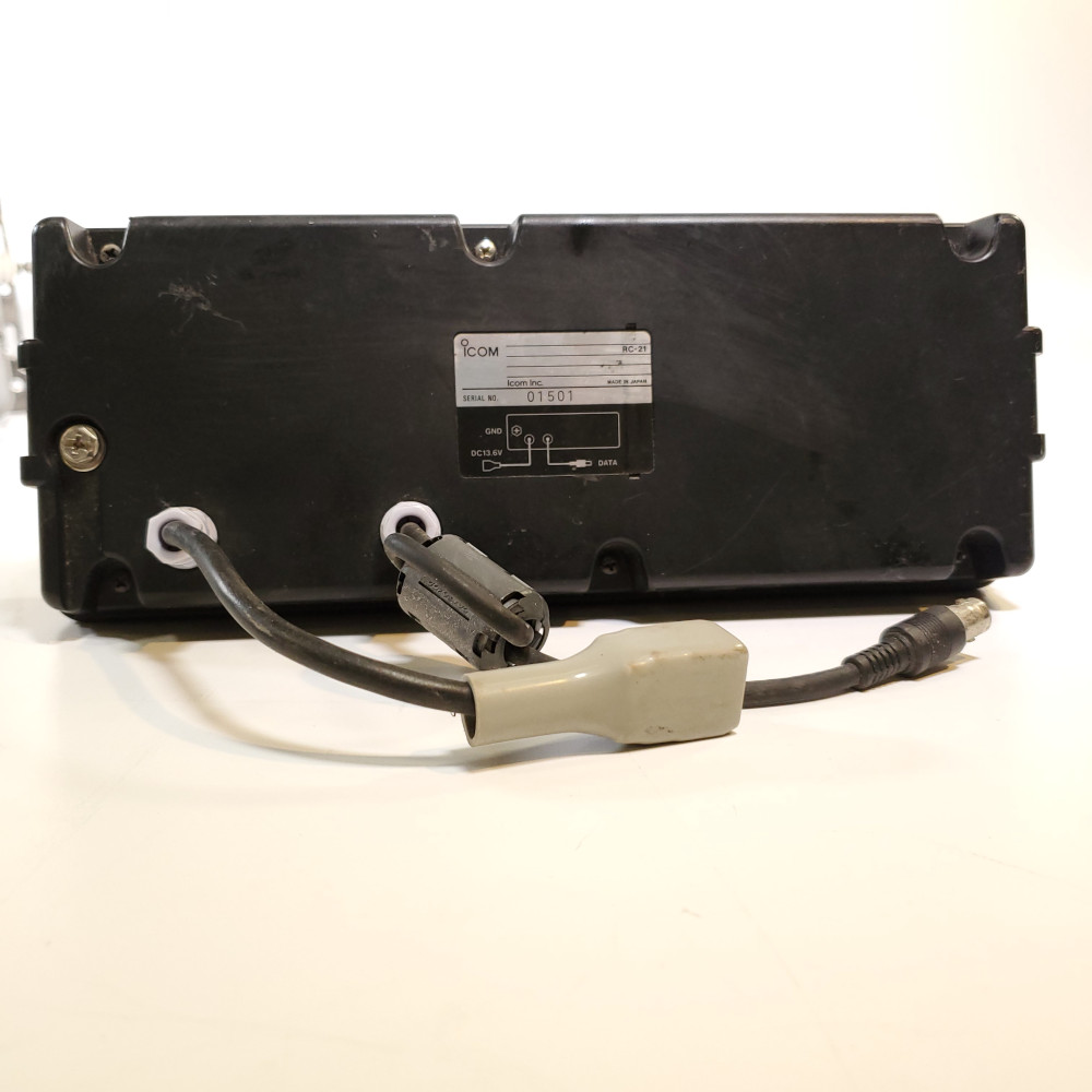 Icom IC-M710 HF Marine SSB Radios and Transceiver w AutoTuners - Parts ...