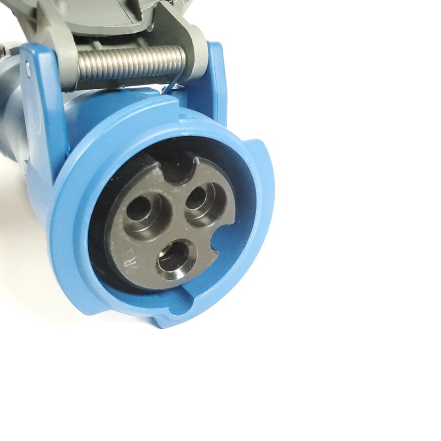 Hubbell HBL320C6W Watertight IEC 309 Pin & Sleeve Connector *NEW IN BOX ...