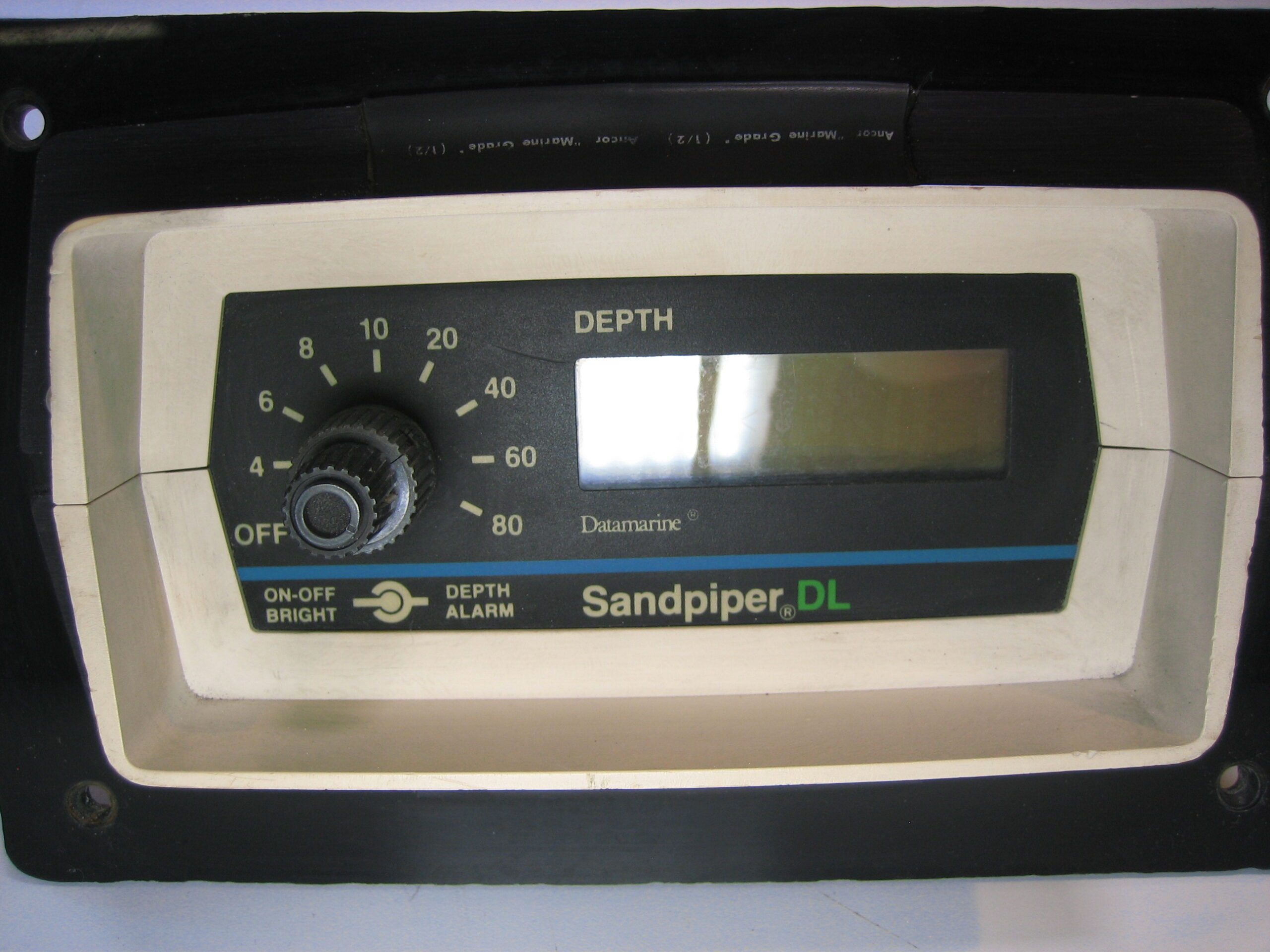 Datamarine Sandpiper DL Depth Sounder Model 2480 - Tested - Max Marine ...