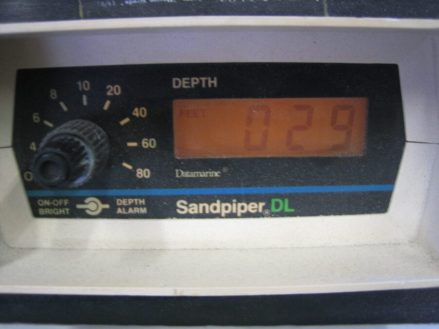 Datamarine Sandpiper DL Depth Sounder Model 2480 - Tested - Max Marine ...