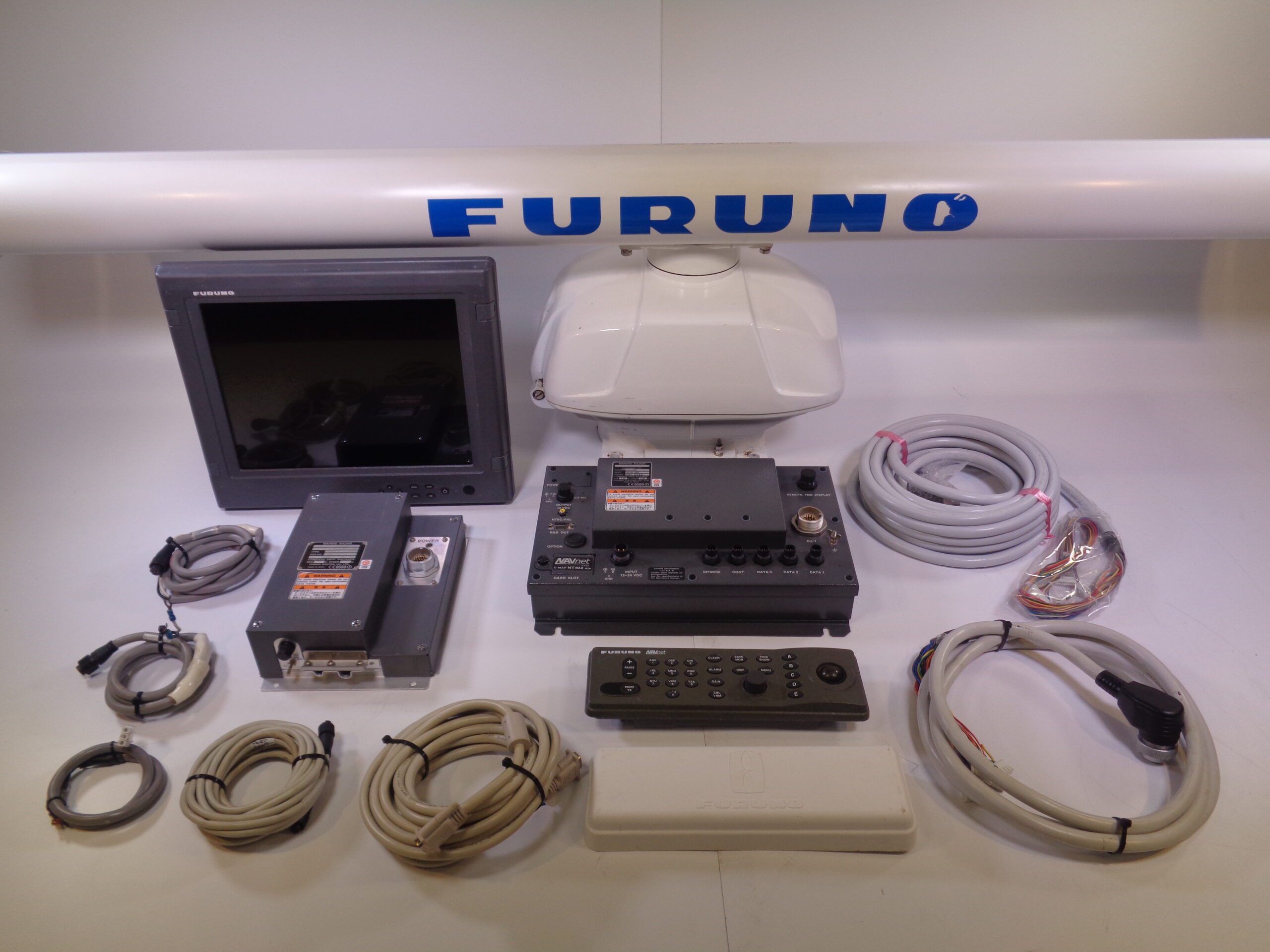 Furuno Navnet Black Box VX2 1954CBB 12kw 6' Open Array 15" Radar Chartplt System - Max Marine ...