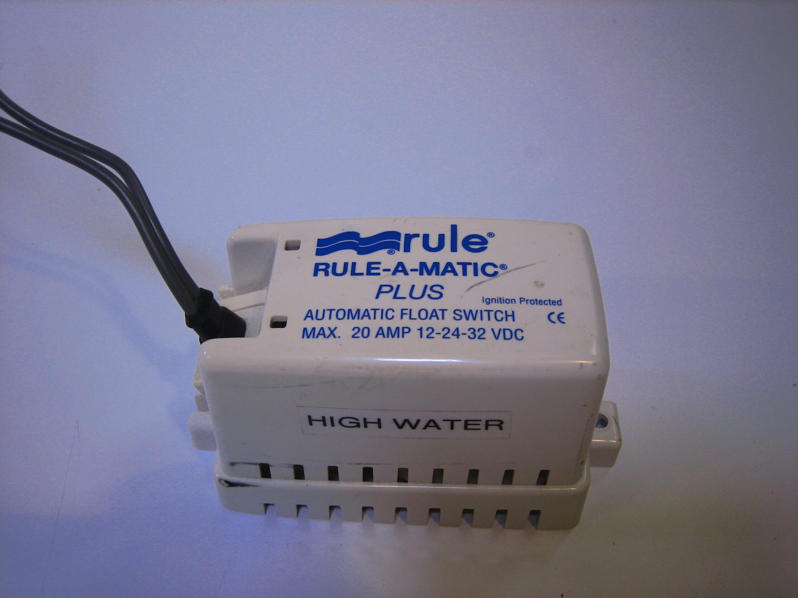 Rule ~ Rule-A-Matic Boat Float Switch 12-24-32V 20Amp - Max Marine ...
