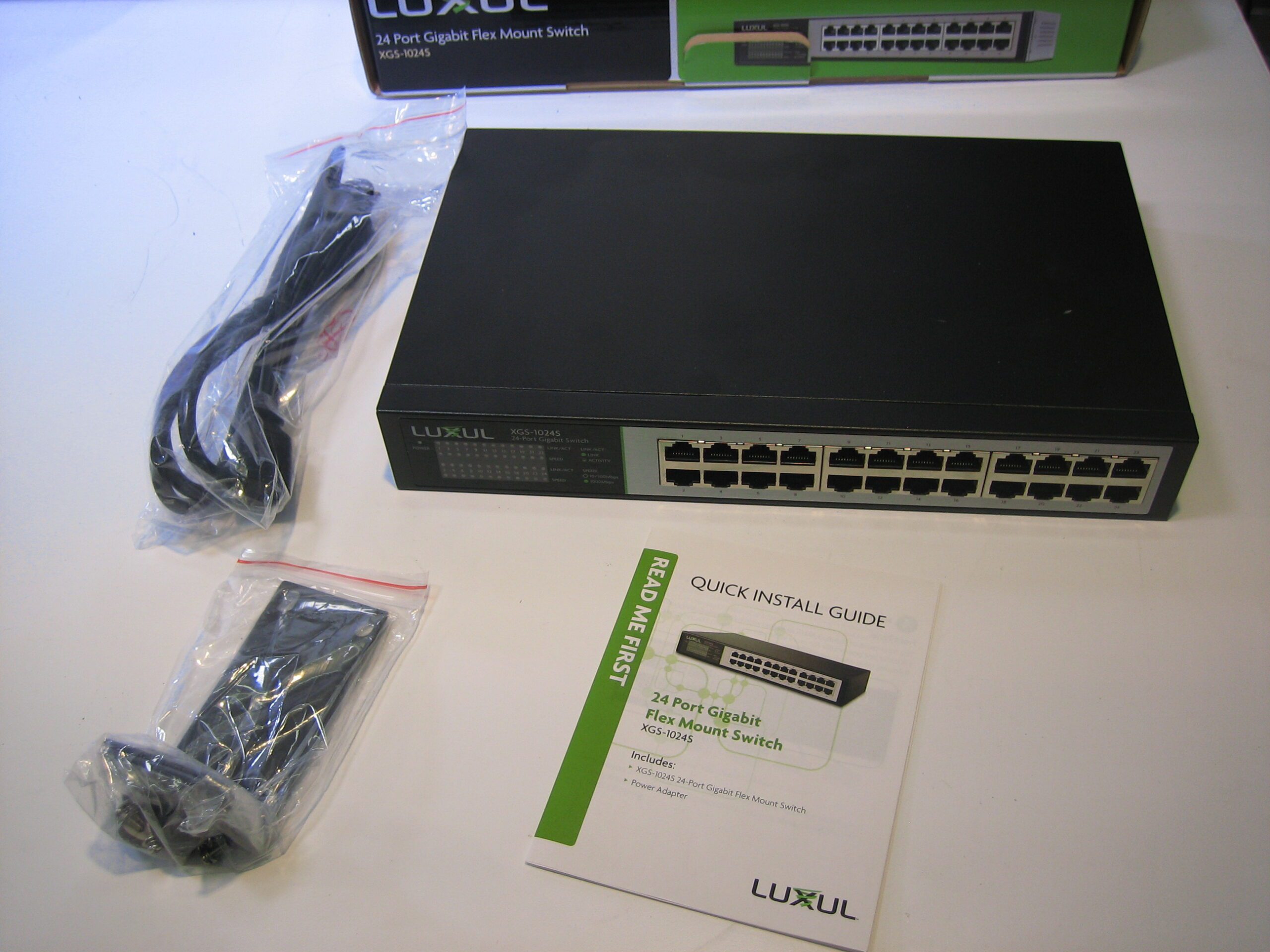 Luxul XGS-1024S 24 Port Gigabit Flex Mount Switch - Tested/Working ...