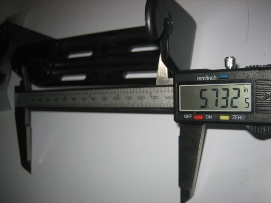 Uniden Oceanus UT910 5.75" VHF Mounting Mount Bracket Knobs Mic Clip ...