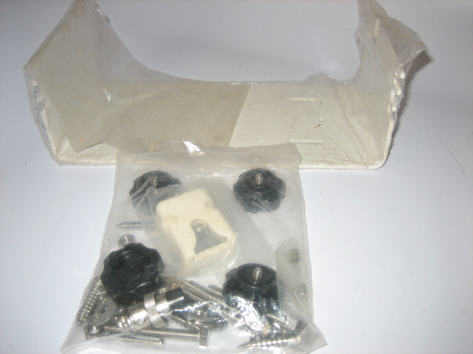 Icom *NEW* Mounting Bracket & Full Install Kit for IC-M125 IC-M126 IC ...