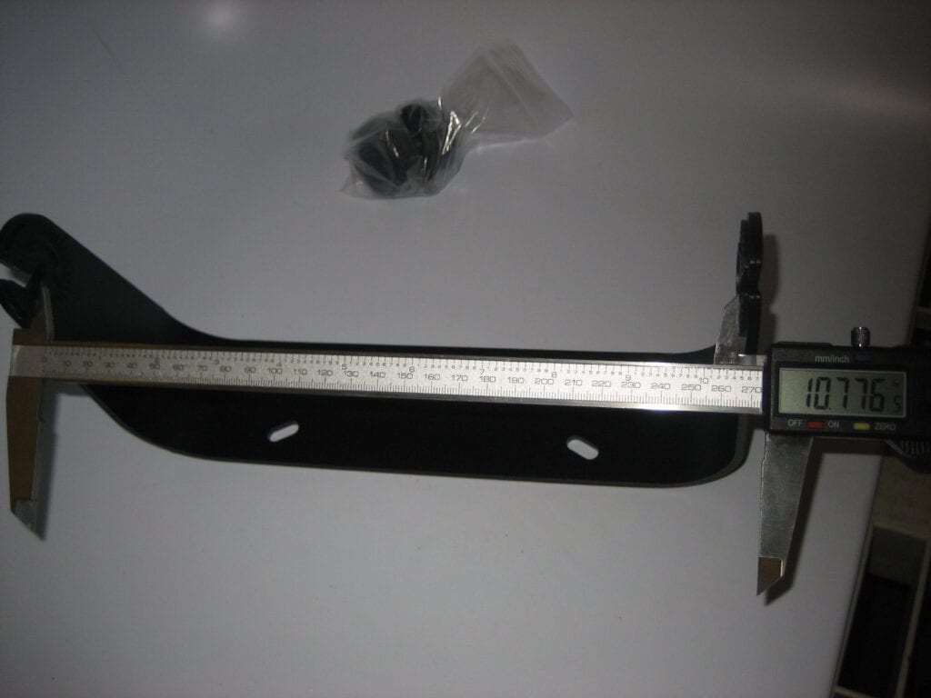 Garmin GPSmap Mounting Bracket Knobs 010-12798-01