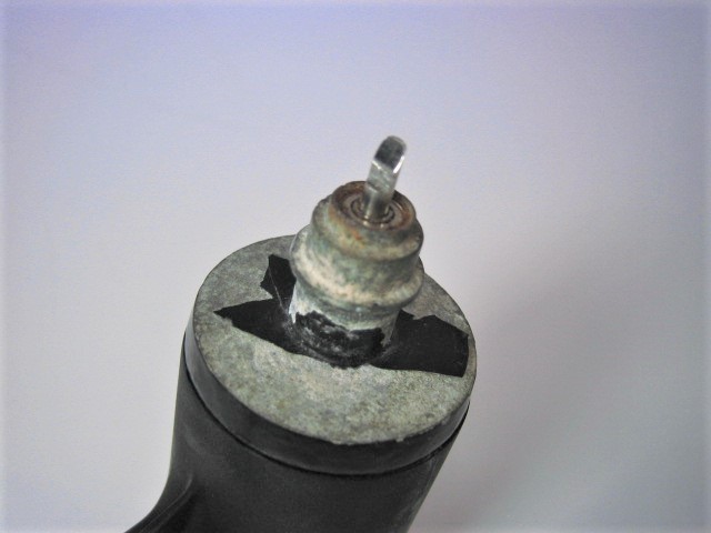 Simrad IS20 Wind Vane PN:27118090AA6237 - For Parts / Repair - Free ...