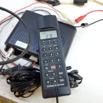 Simrad Shipmate RS8300 Marine VHF Handset w/ Dash Connector Cradle ...