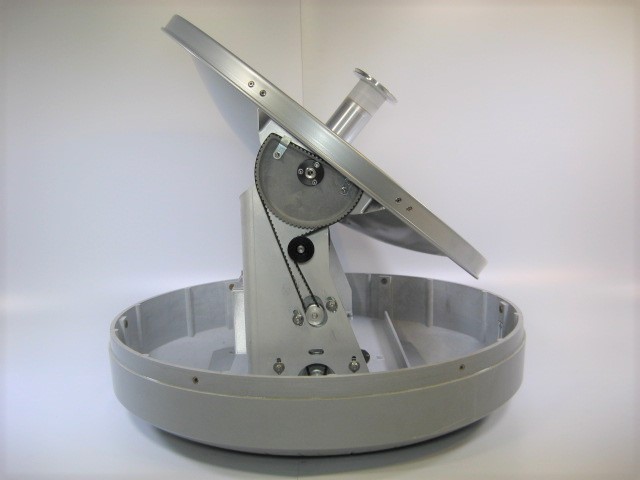 KVH Tracvision TV 6 TV6 24” Dish U.S. Marine Satellite TV Antenna ...