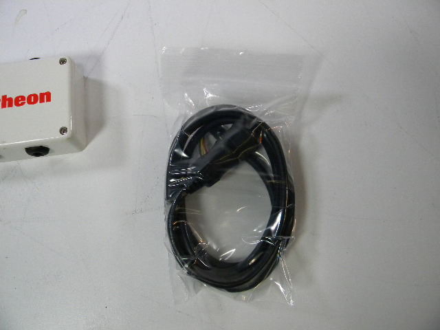 Raymarine R55006 Seatalk Auxillary Junction Box + Cables - Max Marine ...