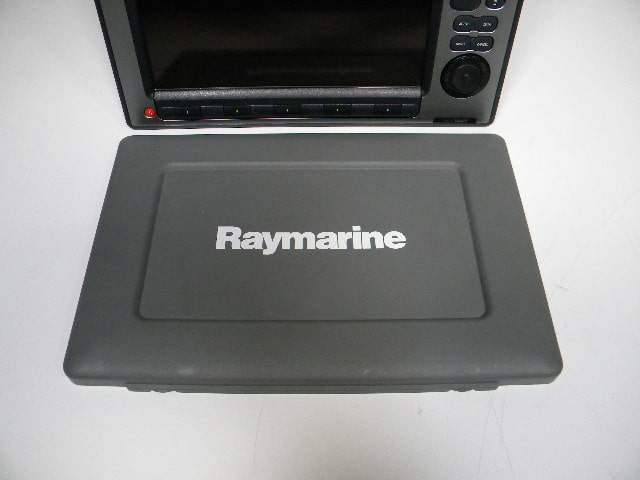 Raymarine E120W Touch Screen MFD Display w/ Suncover Good Condition 90 ...