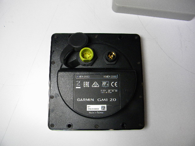 Garmin GMI20 Color Marine NMEA2k Instrument + Suncover - Tested 90 Day ...