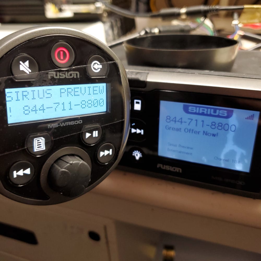 Fusion MS-IP600 True-Marine AM/FM Sirius Radio System for iPod - FOR ...