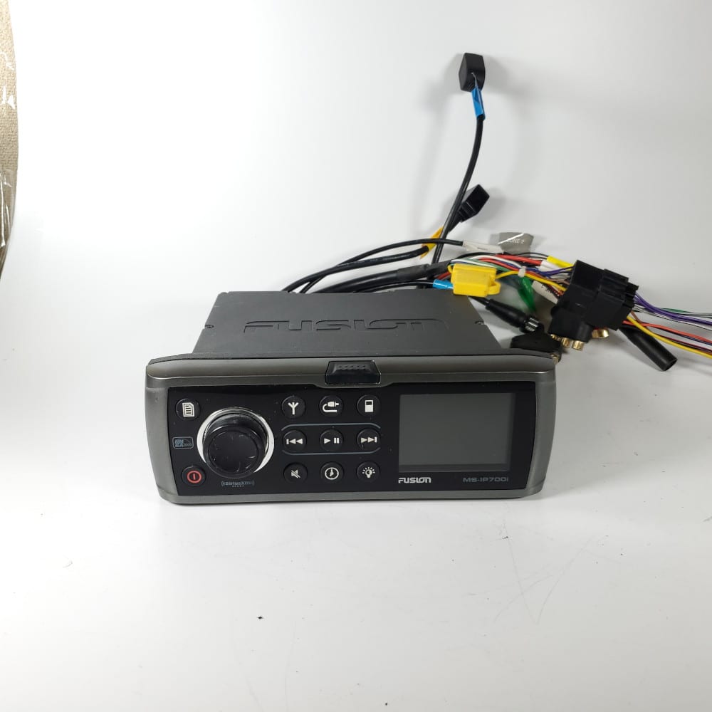 Fusion MS-IP700i True-Marine AM/FM Sirius Radio System for iPod NO NMEA ...