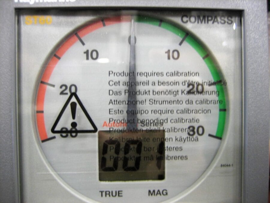 Raymarine ST60 Compass Display Head A22007 (NEW Open Box) - Max Marine ...