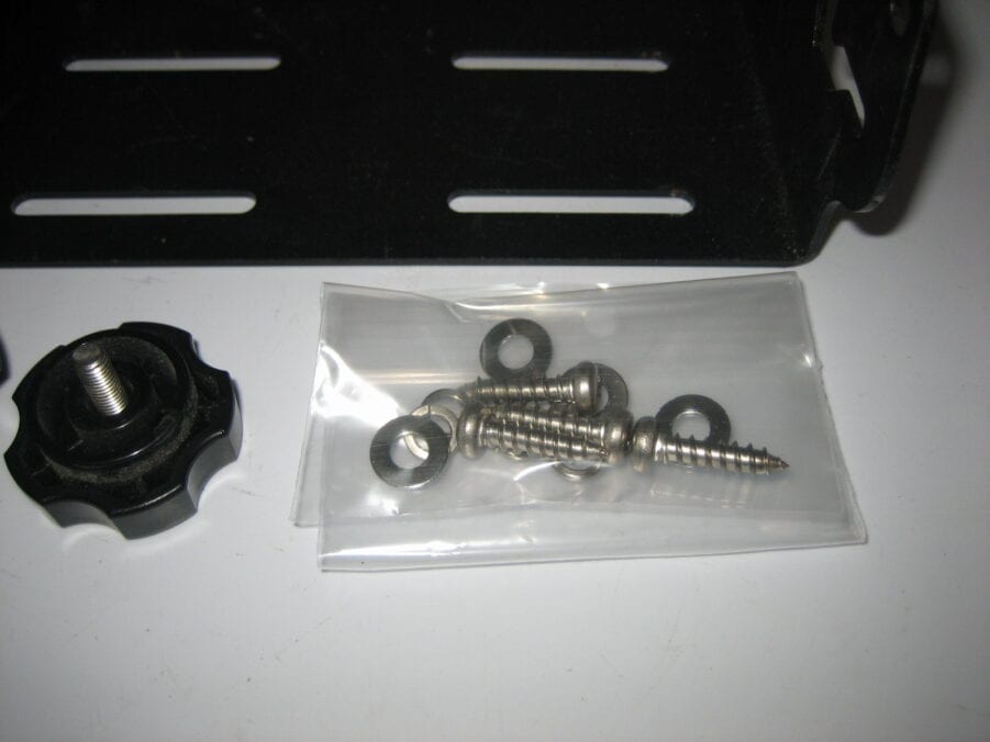 Icom MB-118 Mounting Bracket f/IC-M802 Transceiver IC-7200 7300 IC-R75 ...