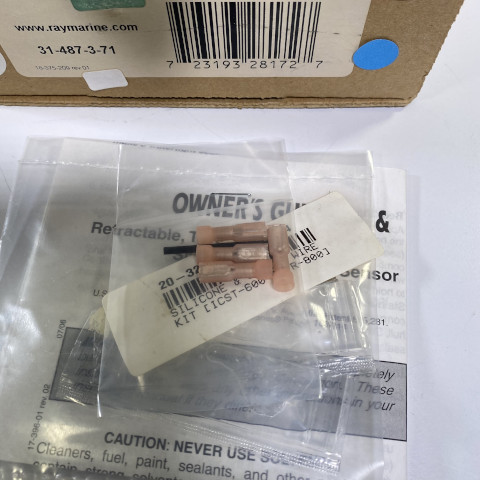 Airmar Raymarine Raytheon NEW R28172 ST800 Plastic Transducer Speed ...