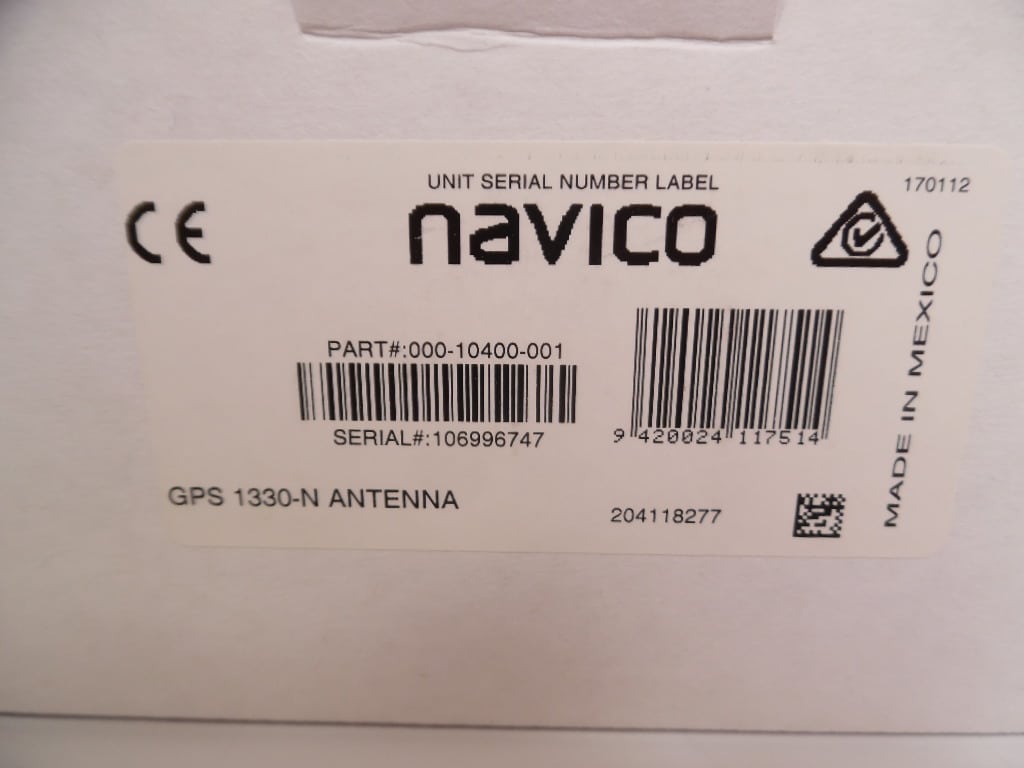 Simrad NAIS 400 Black Box Class B AIS Transceiver w/ Accessories ...